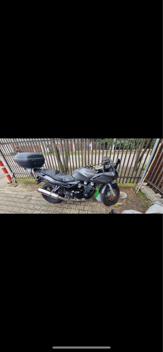 Kawasaki ZR7S 750 super stan Wiktorów • OLX.pl