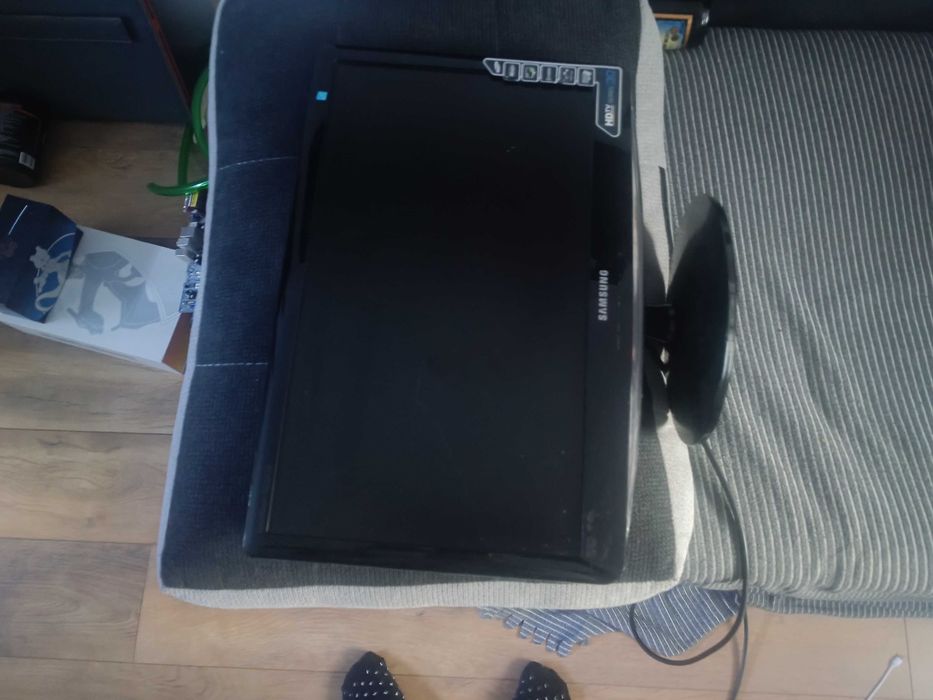 Samsung telewizor model B2230hd Kraków Podgórze Duchackie • OLX.pl