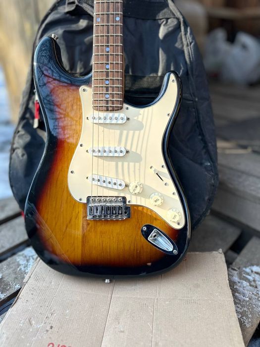 Електрогітара Fender Squier Stratocaster: 5 700 грн. - Електрогітари ...