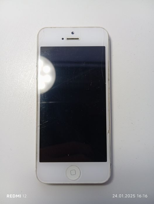 IPhone 5 на деталі: 250 грн. - Смартфони / мобільні телефони Броди на Olx