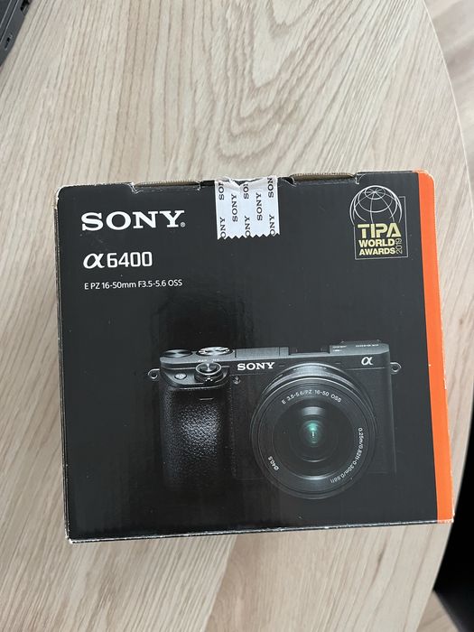 Sony Alpha A6400 + obiektyw Sigma 30mm f/1.4 Stan bardzo dobry Łódź ...
