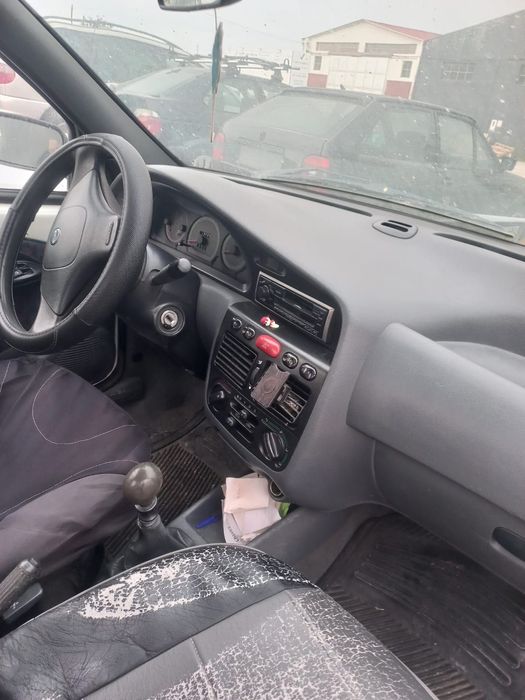 Fiat strada para venda, ano 2000 Santa Maria Maior • OLX.pt