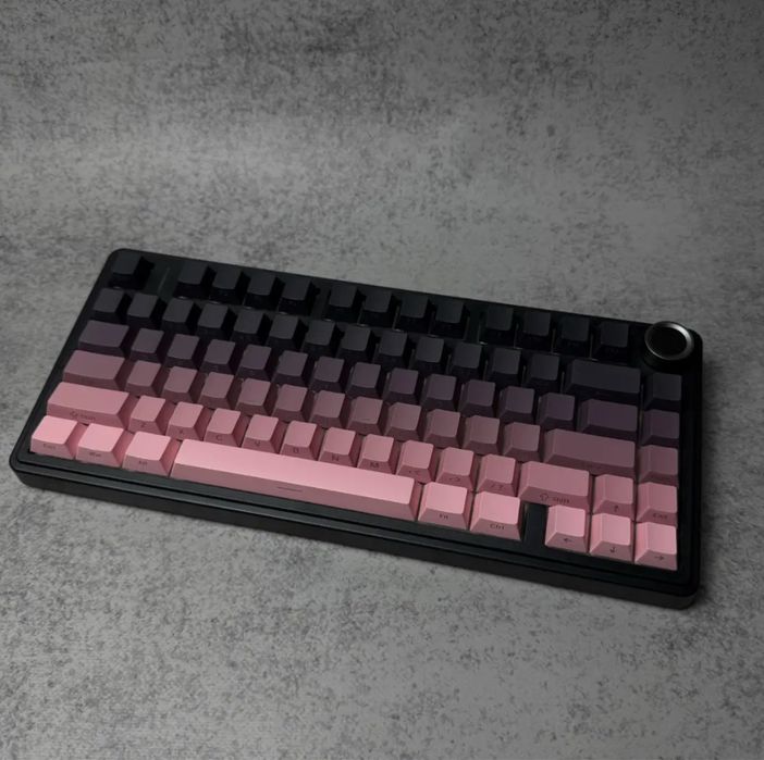 AULA F75 Pink Gradient: 1 800 грн. - Периферійні пристрої Рівне на Olx