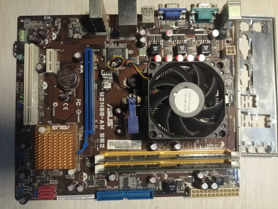 Материнская плата Asus M2N68-AM SE2, процессор, память: 1 000 грн ...