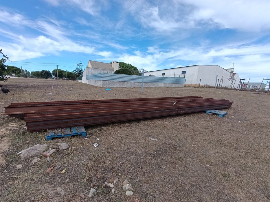 Vigas de ferro IPE 200 e H 300 Vendas Novas • OLX.pt