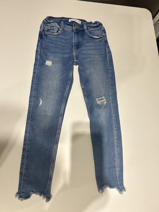 Джинси Zara 134 см в ідеальному стані: 400 грн. - Одяг для дівчаток Суми на Olx