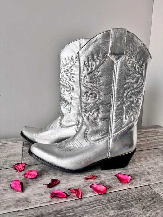 Cudowne kowbojki damskie DW\\RS Western 100% Skóra Stalowa Wola • OLX.pl