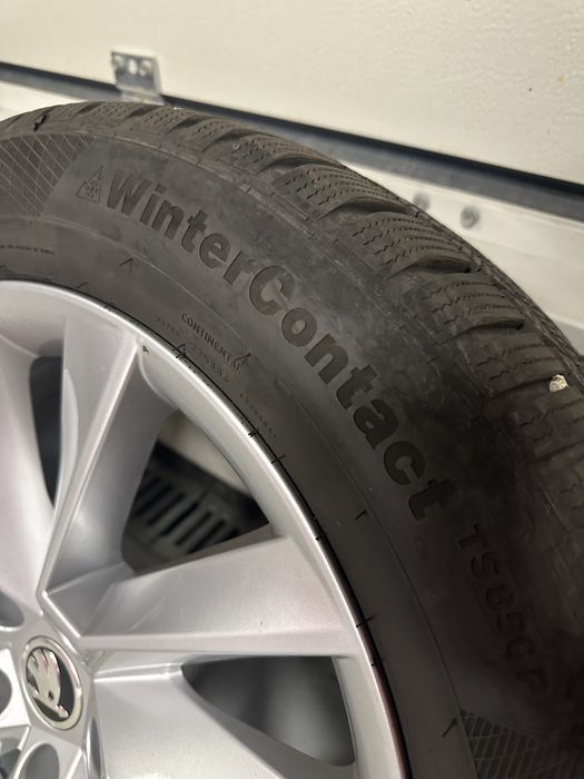 Ronal Skoda Superb 7Jx17 ET 40 3V0 601 opony zimowe Leszno • OLX.pl