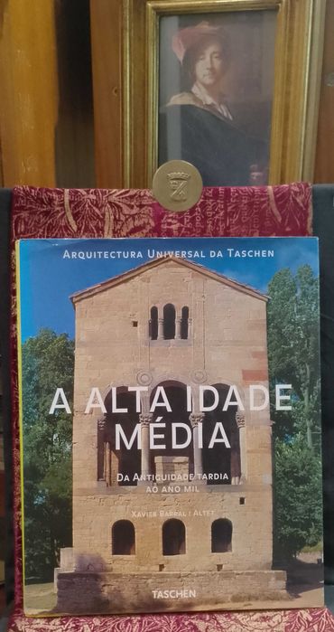 A Alta idade Média da Antiguidade Tardia ao Ano Mil São Mamede De ...