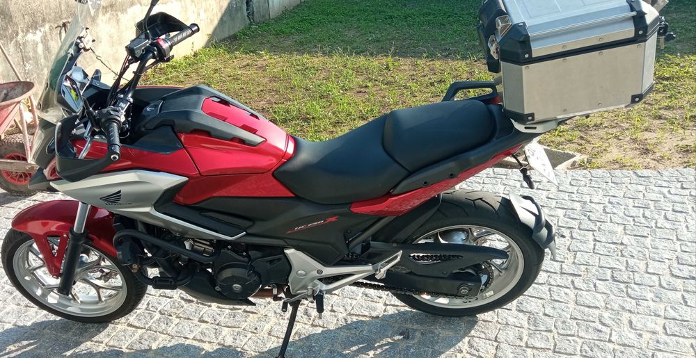 Honda NC750x 2017 Oleiros • OLX Portugal