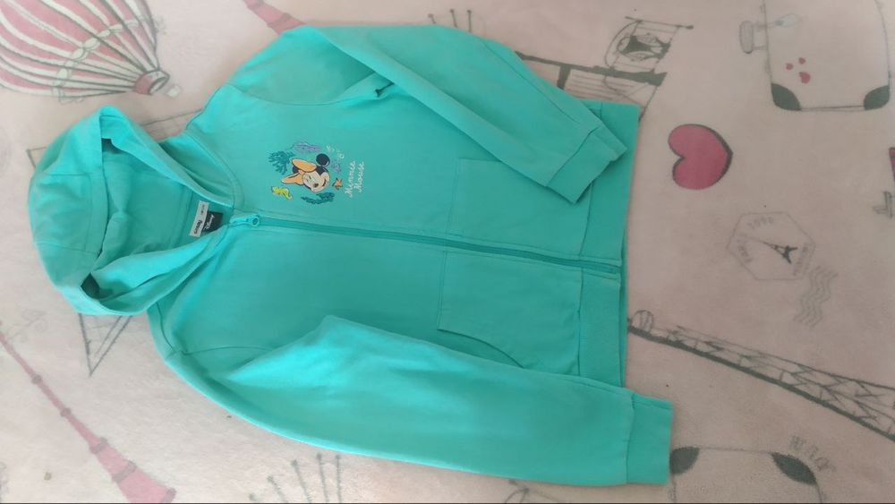 Кофта на молнії 100 грн Одяг для дівчаток Київ на Olx