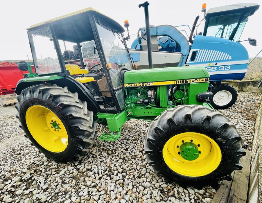 TRATOR john deere Vilar Formoso • OLX Portugal