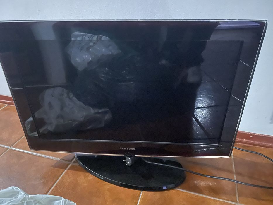 Tv samsung 32” Queluz E Belas • OLX Portugal