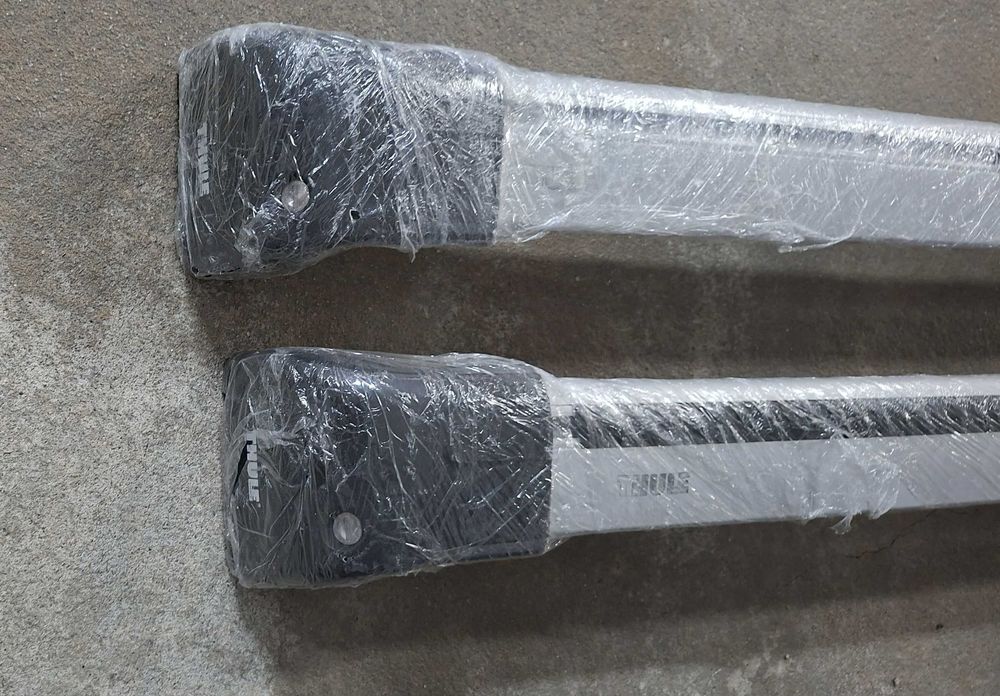 2 Barras Thule Wing Bar 959 (95CM) +Thule Kit 4023 Flish Railing BMW ...