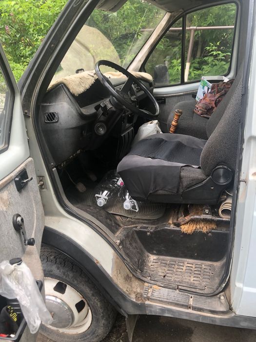 Газель бортова ГАЗ 3302: 1 500 $ - Вантажні автомобілі Вінниця на Olx