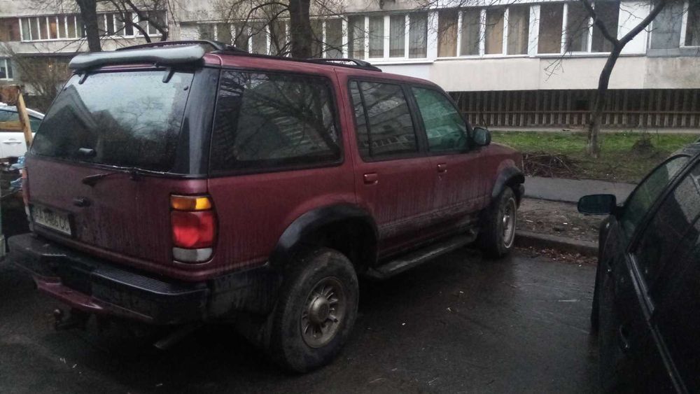 Ford Explorer 2 1996 diesel: 3 899 $ - Ford Київ на Olx