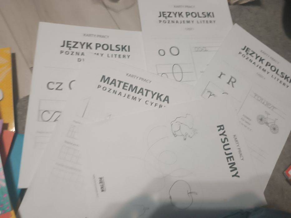 Karty pracy wyd. Piętka poznajemy cyfry, poznajemy litery i dwuznaki, Dąbrowa Górnicza • OLX.pl
