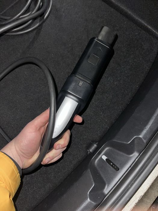 Оригінальна зарядка tesla mobile connector gen2 type2/nacs: 2 999 грн ...