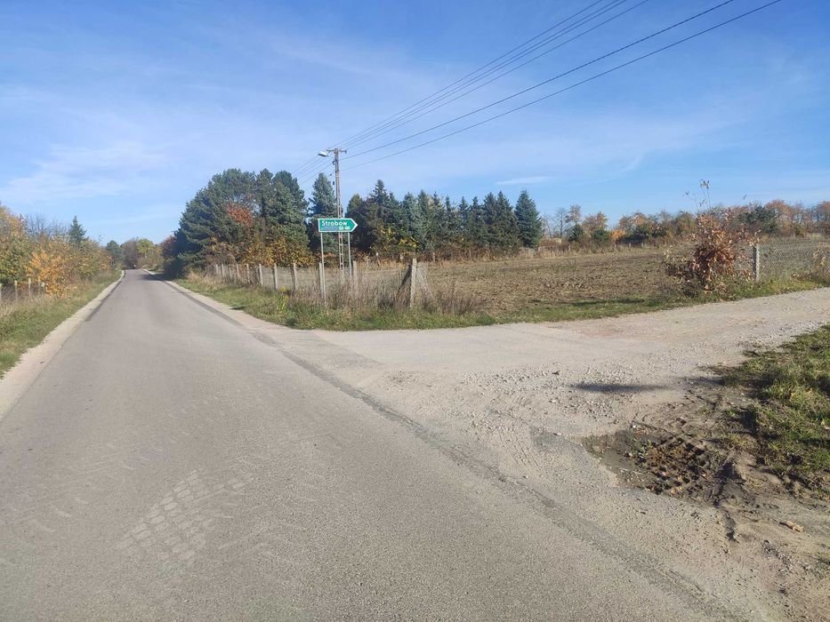 Działka budowlana Strobów 1179 m2 media w drodze. Strobów • OLX.pl