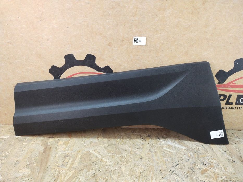 Volvo XC40 2017- Накладка двери задняя правая молдинг 31448319: 32 ...
