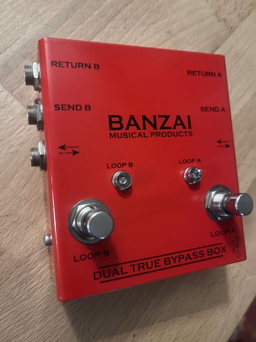 Pedal Dual True Bypass Box Banzai Ericeira • OLX.pt