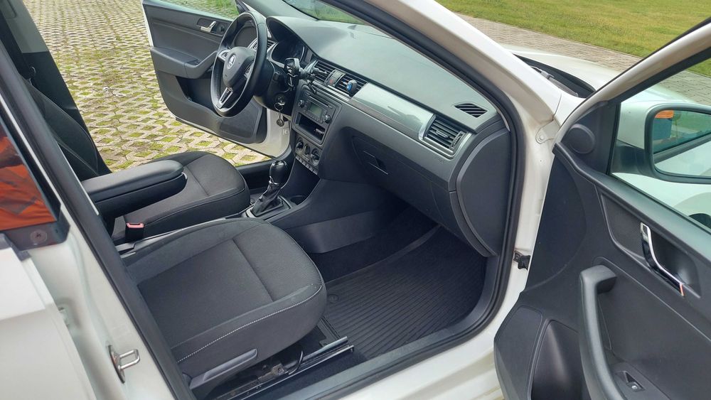 Skoda Rapid 2014 1.4 TSI DSG Spaceback Siedlce • OLX.pl