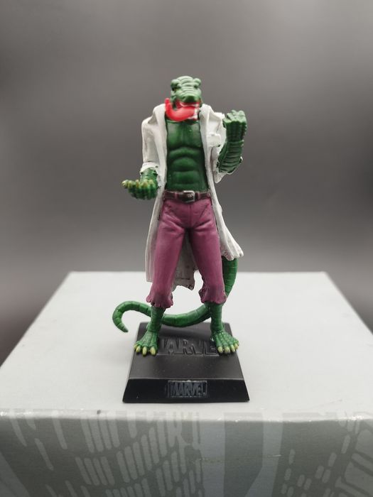 Lizard Largato Marvel Select Diamond original Select