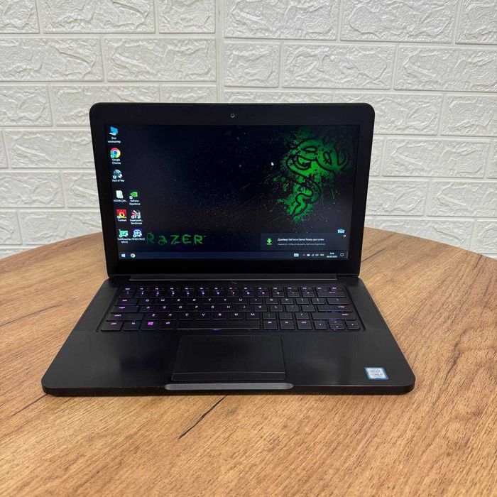 Razer Blade 14 RZ09-0195 i7 7700HQ 16Gb SSD 256Gb GTX 1060: 20 000 грн ...