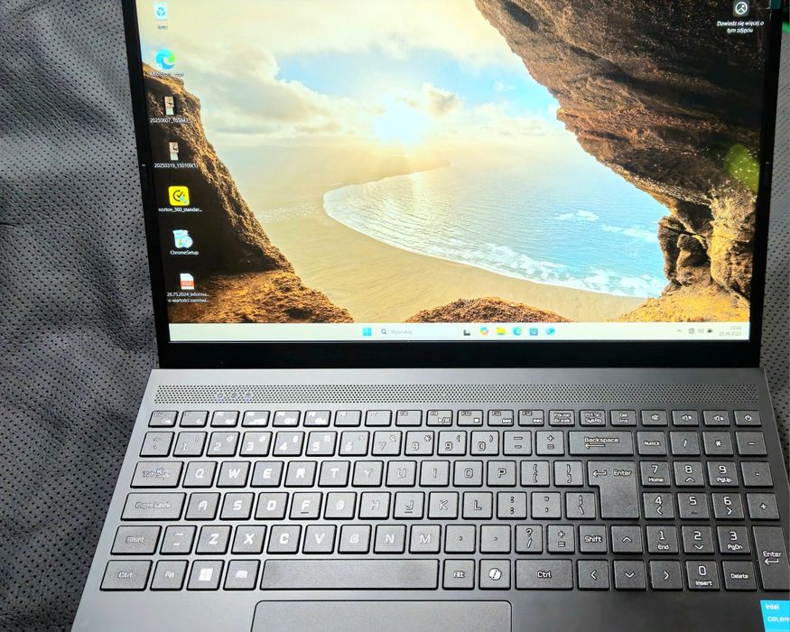 Laptop Techbite ZIN 5 15.6 FHD 128GB, 4 GB RAM, Windows 11, Gwarancja ...