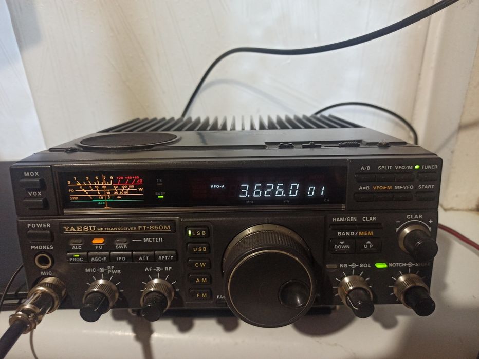 Продам трансивер YAESU: 16 000 грн. - Інша електроніка Варва на Olx