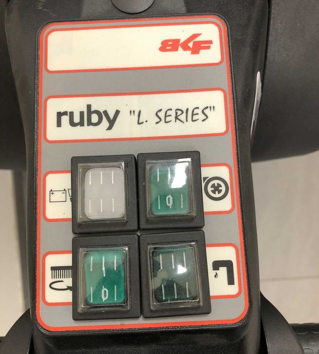 Zmywarka szorowarka do posadzek elektryczna Ruby 48BL od ręki! Kalisz • OLX.pl