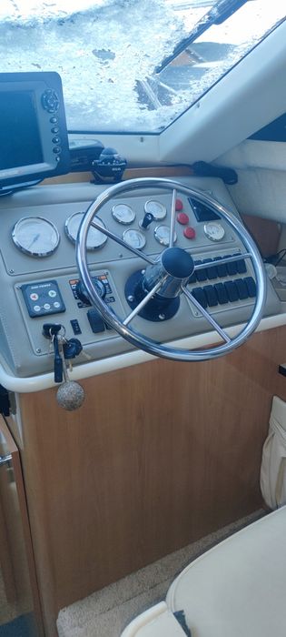 Jacht motorowy Bayliner 2858 okazja. DIESEL Bałdowo • OLX.pl