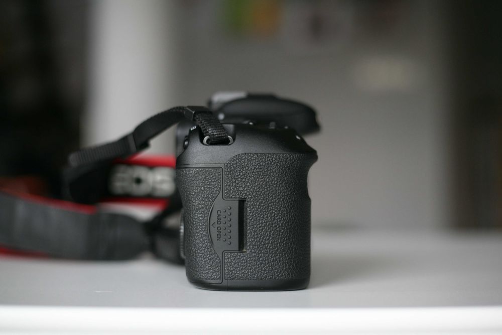 Canon 7d mark II Wi-fi W-E1, 7d mk2, przebieg 65536 zdjęć Zamostne • OLX.pl