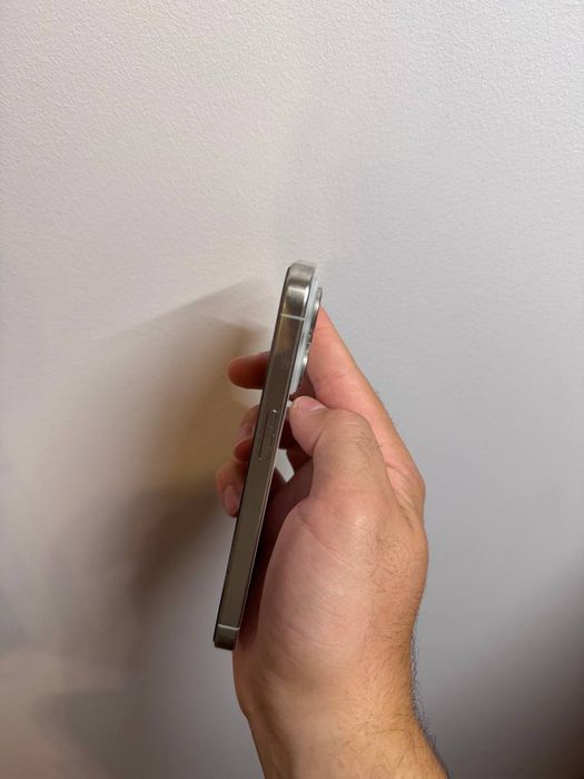 IPhone 15 Pro na 128GB, 92% Bateria White Warszawa Śródmieście • OLX.pl