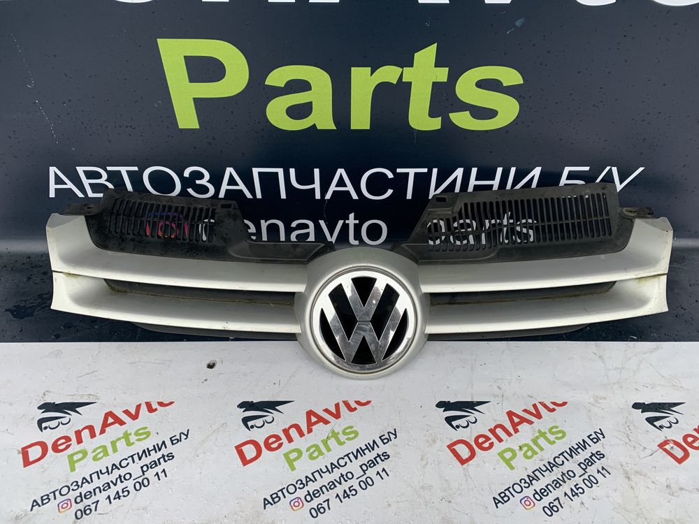 Решітка Golf 5 решетка Гольф 5 решотка радиатора Гольф plus Vollswagen ...