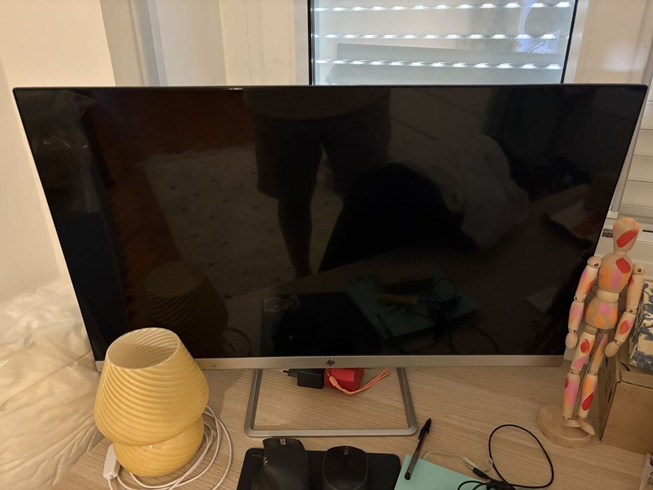 Monitor HP 32" full hd - não tenho tomada Campo De Ourique • OLX.pt