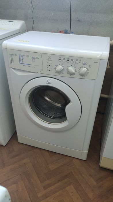 Стиральная машина Ariston Aqualtis, со склада. Варианты: 5 500 грн ...