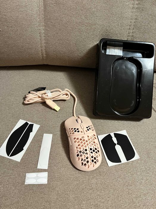 HK Gaming Mira M Ultra Lightweight RGB Gaming Mouse - Rose Quartz: 1 ...