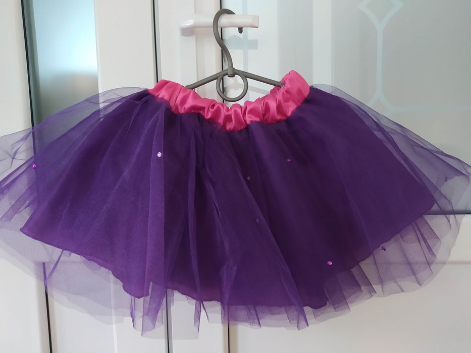 Новорічний костюм для дівчинки: 250 грн. - Одяг для дівчаток Шилівці на Olx