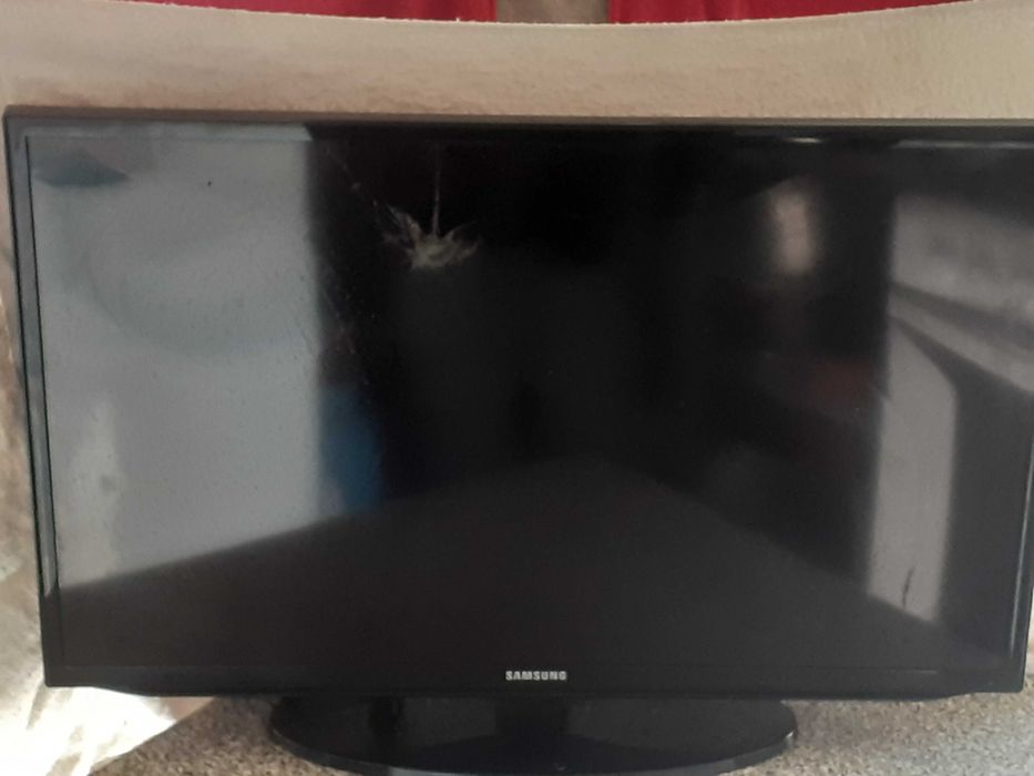 TV Samsung 33 polegadas Agualva E Mira-Sintra • OLX Portugal