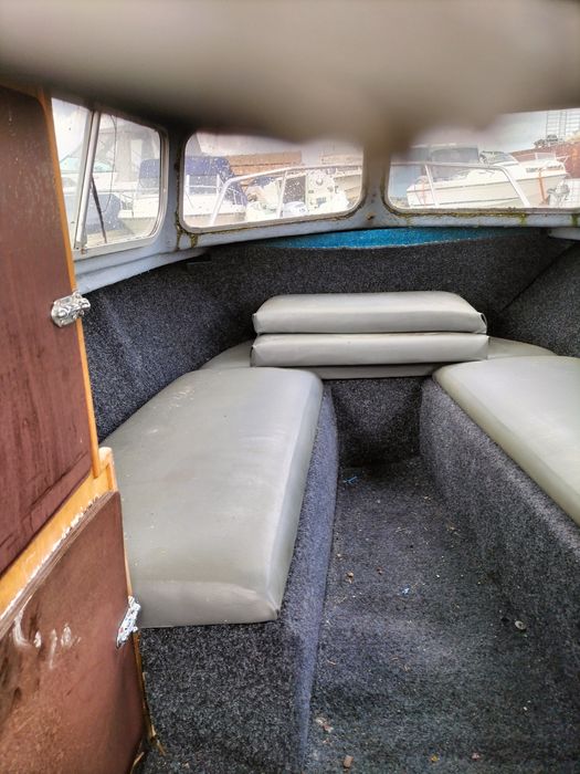 Micro Plus 500 łódź kabinowa Police Anny Jagiellonki • OLX.pl