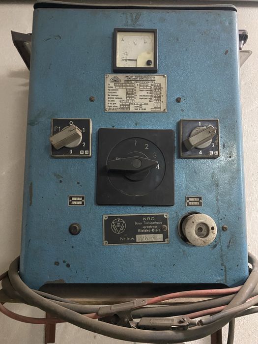 Prostownik Bester BZA - 24/2,5 Bronów • OLX.pl
