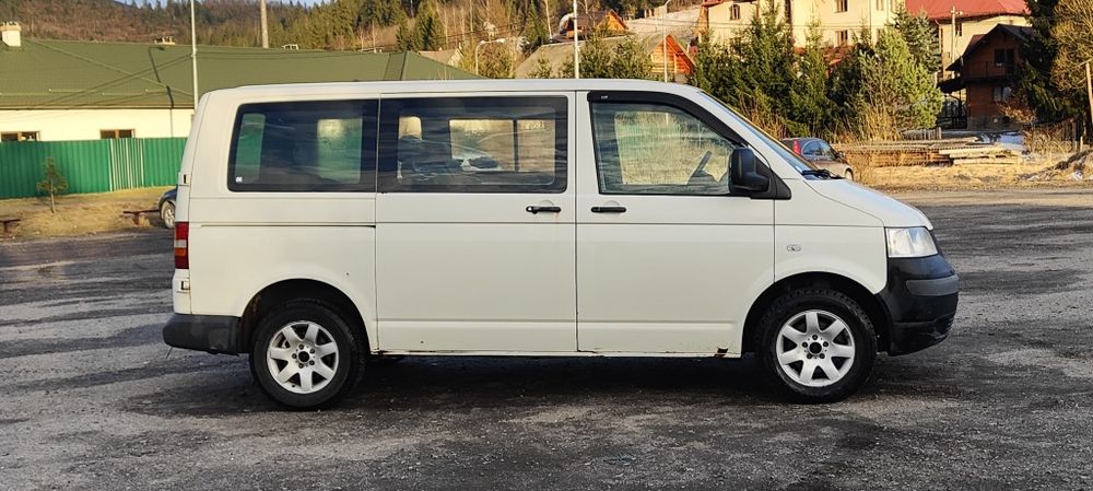 Volkswagen Transporter T5 4x4: 8 500 $ - Volkswagen Сколе на Olx