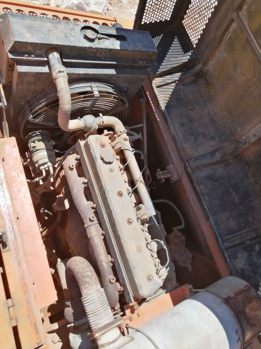 Escavadora Daewoo 330 Lamas E Cercal • OLX Portugal