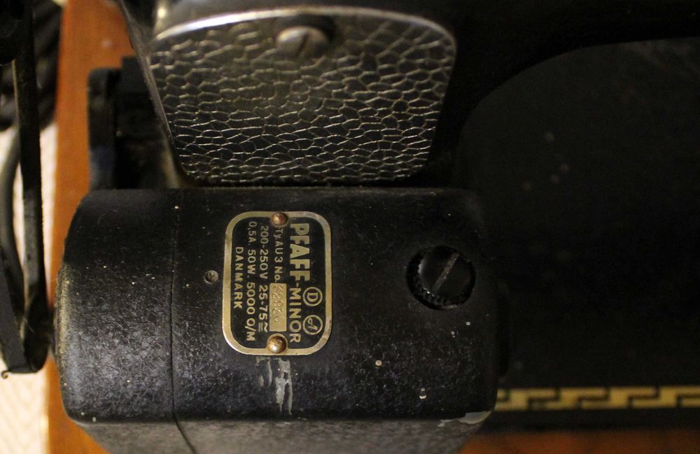 Stara/antyk maszyna do szycia Pfaff 30/5+6031/kolekcjonerska Kamienna ...