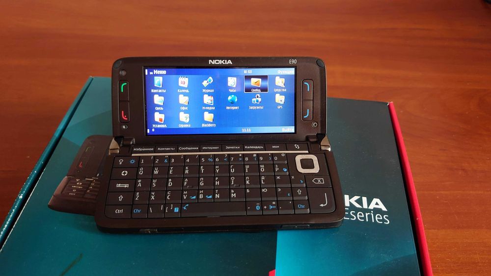 Nokia E90 Communicator (оригинал): 12 500 грн. - Смартфони / мобільні ...