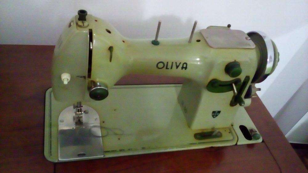 Maquina de Costura OLIVA CL 50 Como Nova Setúbal (São Julião, Nossa ...