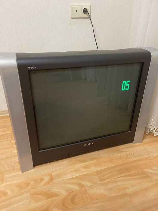 Телевізор Sony Wega: 900 грн. - Телевізори Бровари на Olx
