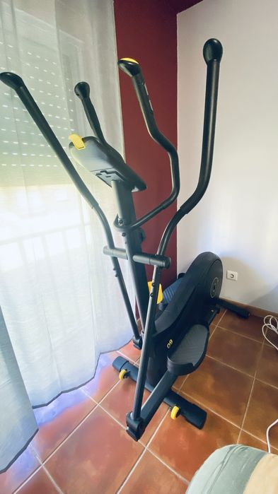 Bicicleta elitica fel520 domyos Esgueira • OLX Portugal