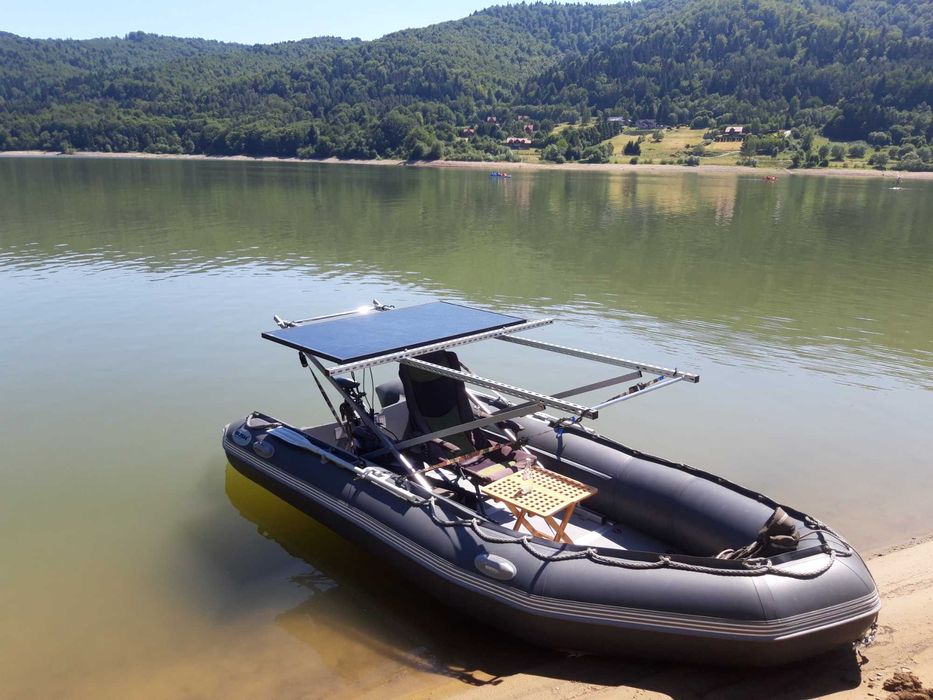 PONTON BUSH F-470 z silnikiem elektrycznym Biecz • OLX.pl